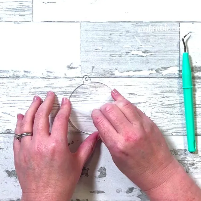 Easy Christmas Acrylic Ornament Idea You Can Make - Makeable Crafts