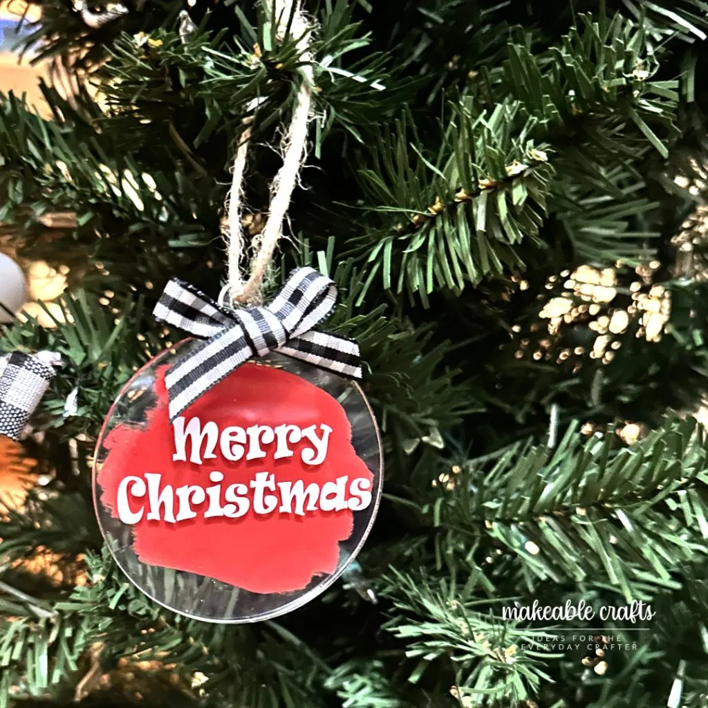 Easy Christmas Acrylic Ornament Idea You Can Make - Makeable Crafts