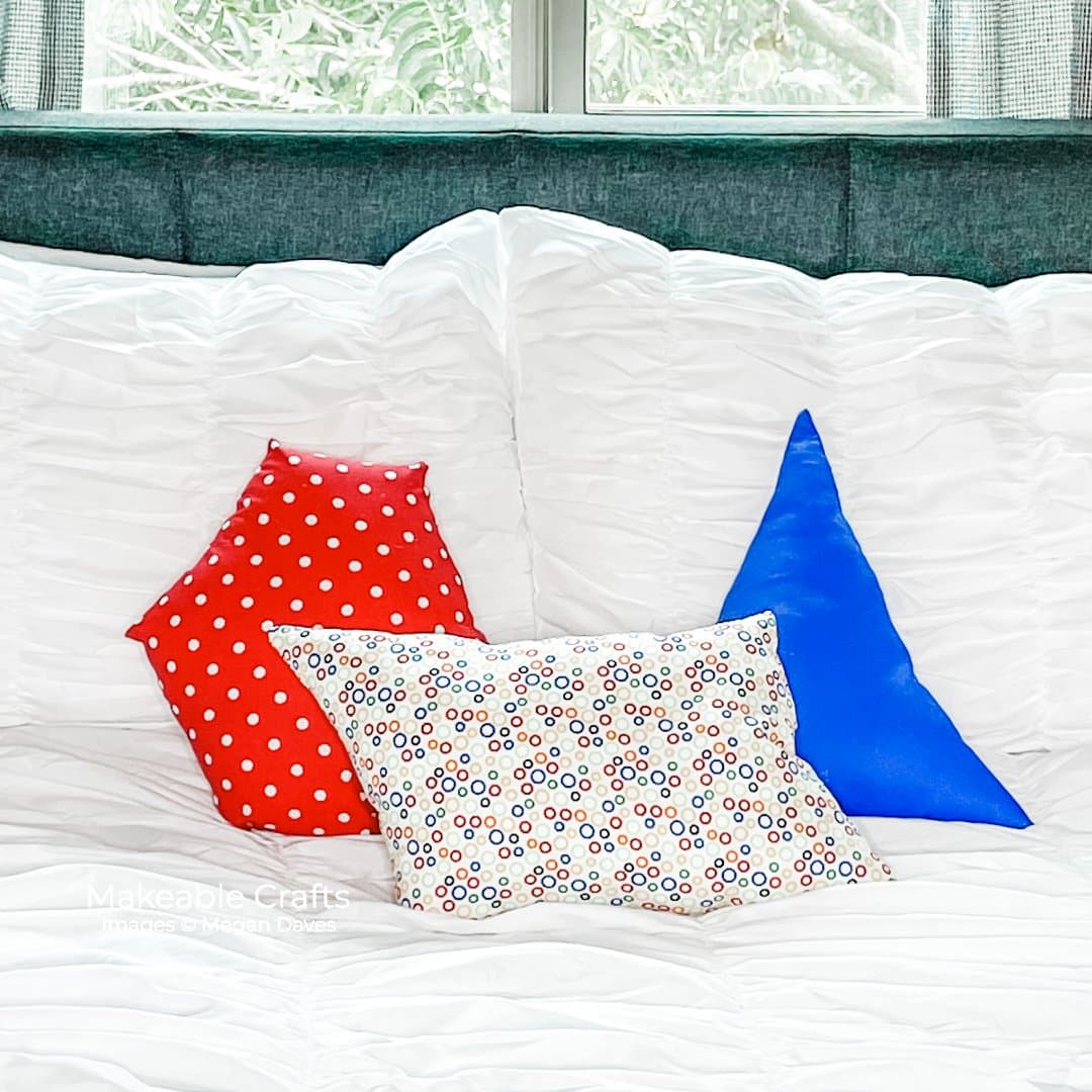 How to Make a Lumbar Support Pillow - Makeable Crafts