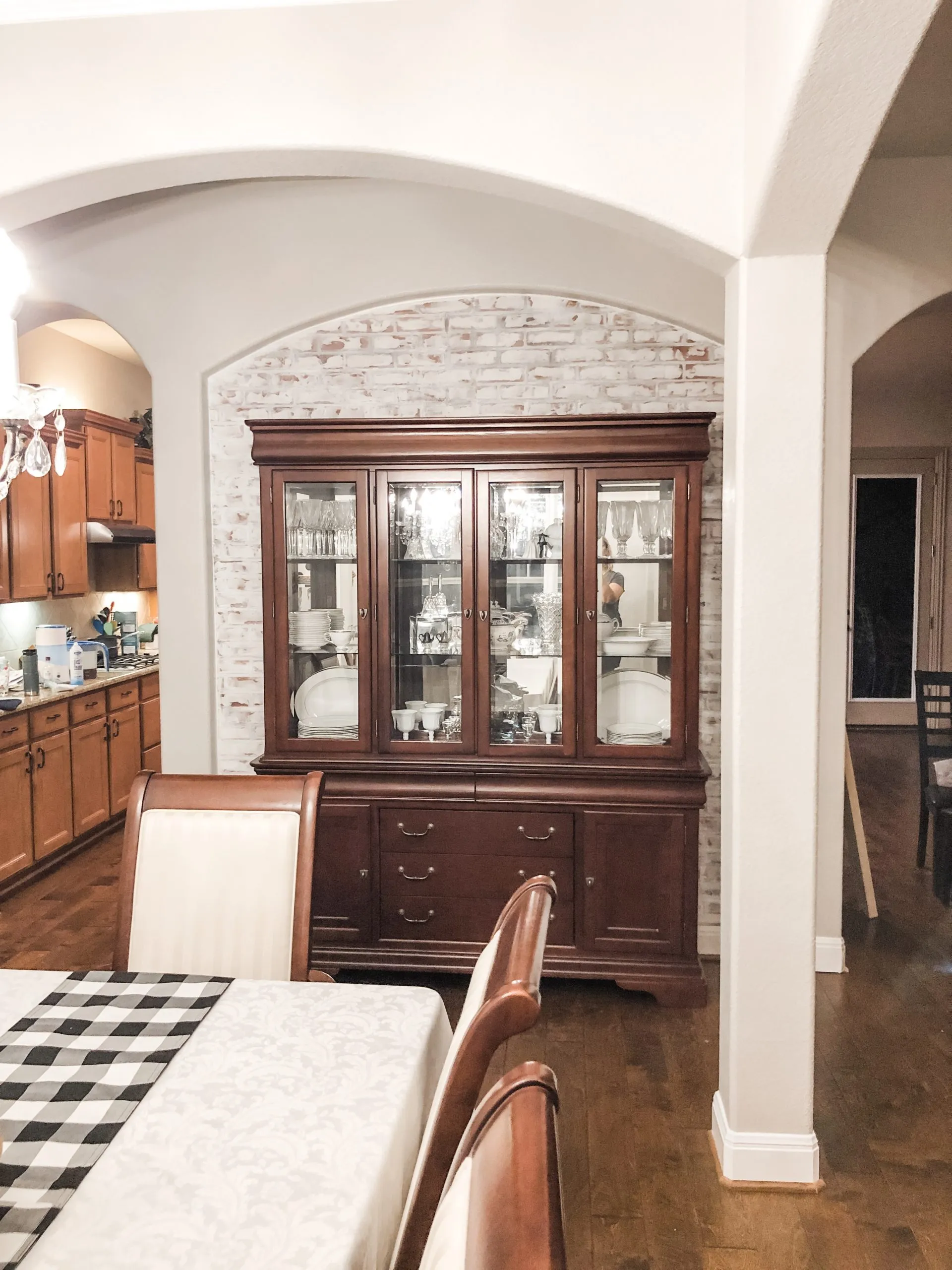 Faux Brick Wall DIY Project - Makeable Crafts