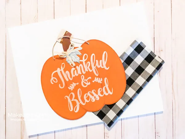 Wall Canvas For Fall - Makeable Crafts